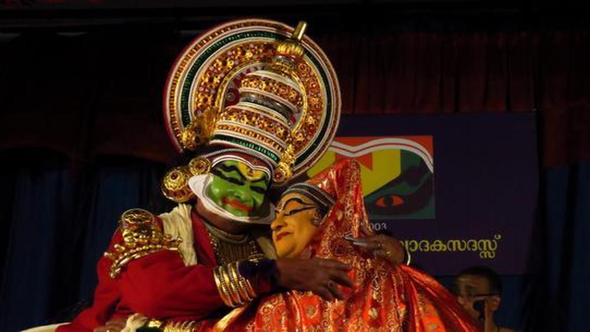 Titans and master musicians of Kathakali showcase their acumen at fete ...