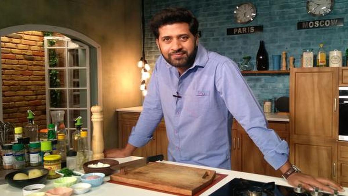 Rathna Shekar Reddy tells stories as he whips up new cuisine on ...