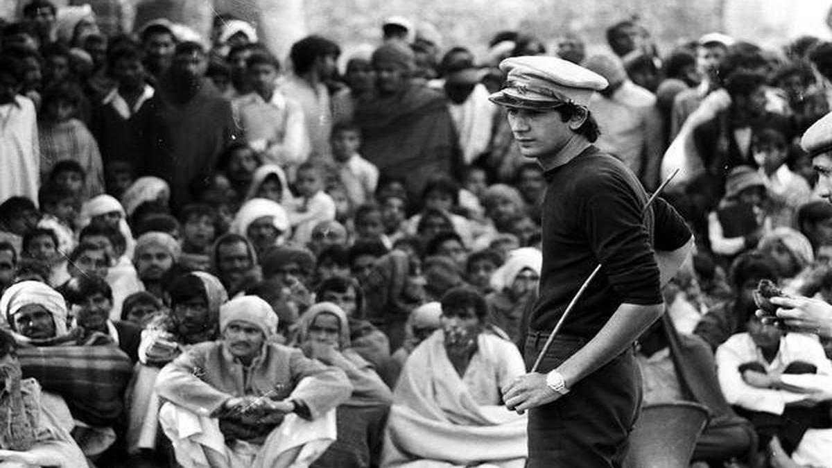 A new book on street theatre doyen Safdar Hashmi - The Hindu