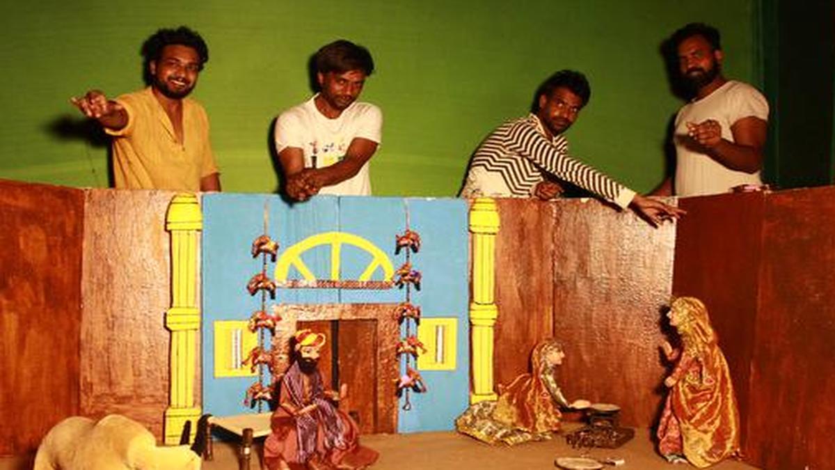 Vocalist showcases Indian puppetry and Western classical musical ...