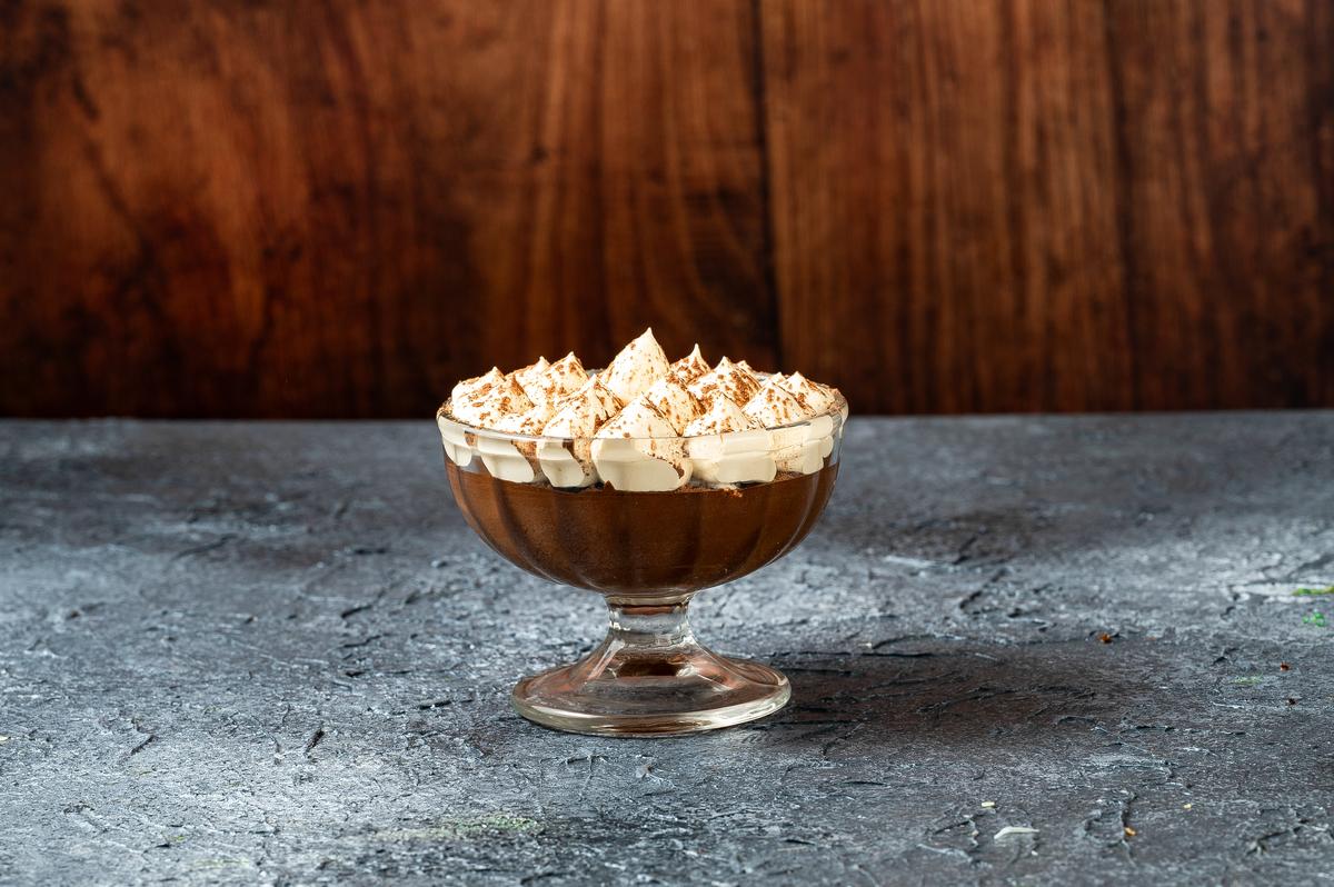 Smash Guys open their first outlet in Bengaluru with smash burgers ...