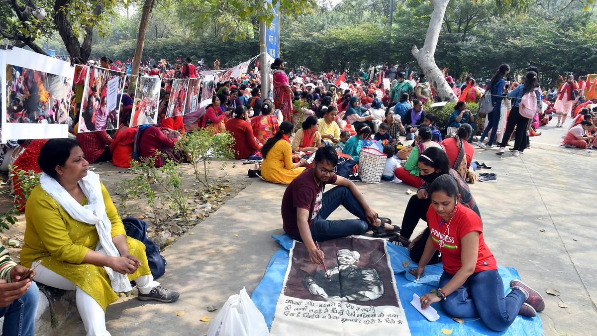 Workers from Italy at protest outside Kejriwal’s house - The Hindu