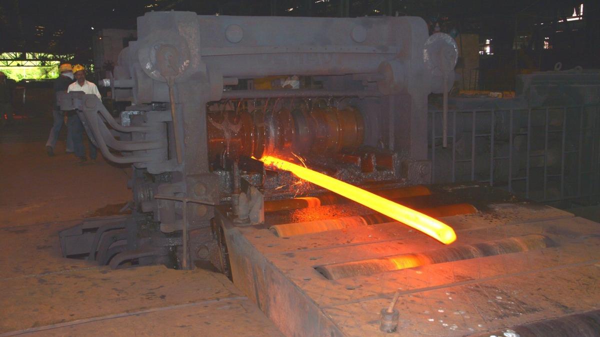 Visvesvaraya Iron and Steel plant will not be closed, promises CM - The ...