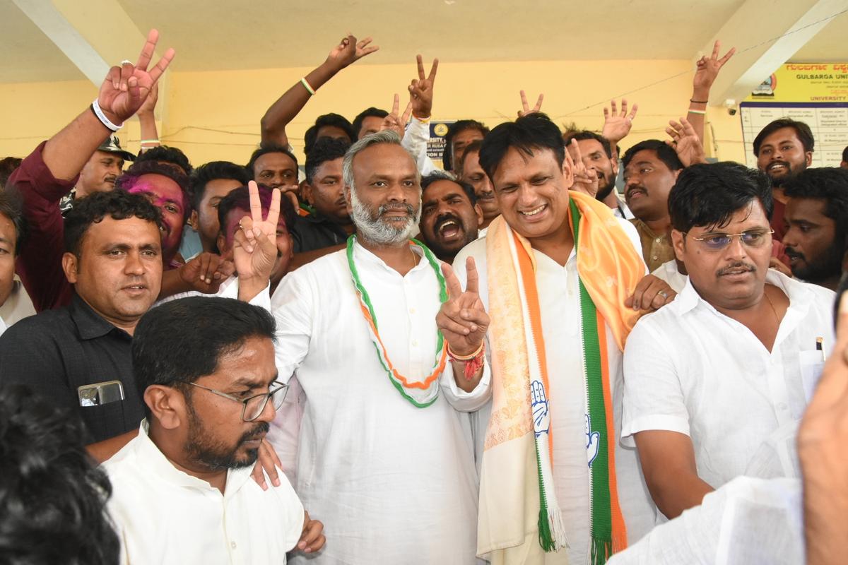 Karnataka elections: Congress corners BJP on party president Kharge’s home turf - The Hindu