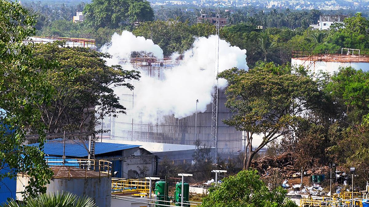 Survivors of LG polymers gas leak in Visakhapatnam still live in fear ...