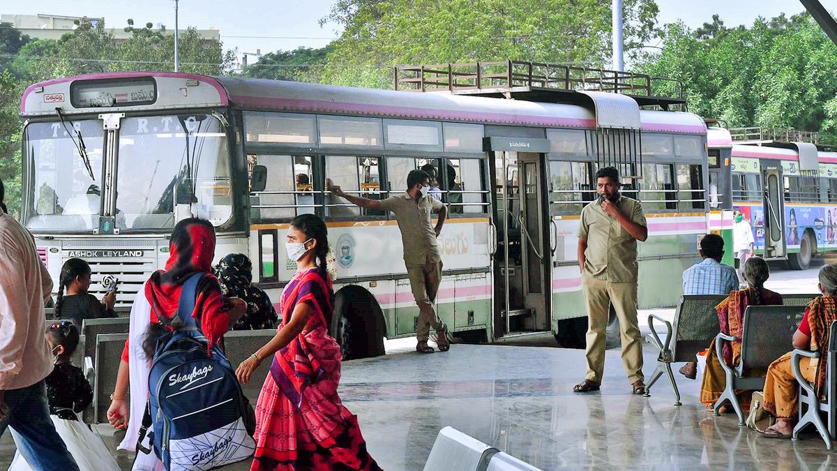 TSRTC plans electric buses between towns and Hyderabad - The Hindu