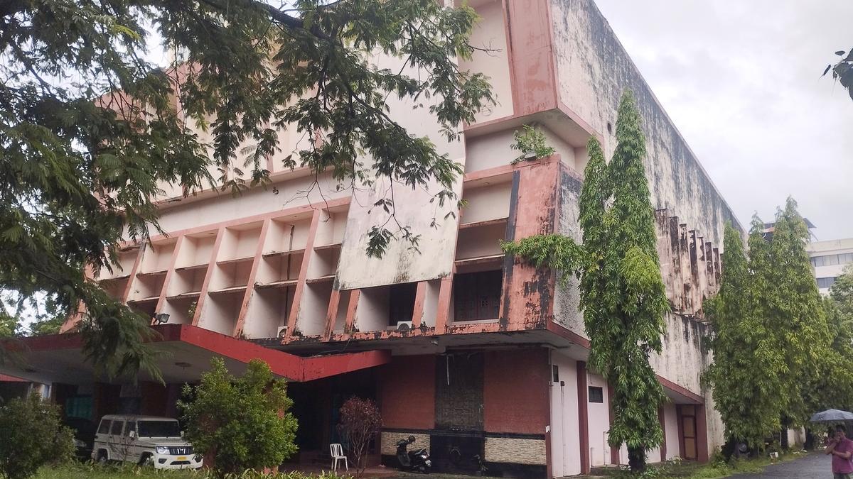 DPR for new Tagore Centenary Hall in Kozhikode to be placed in ...