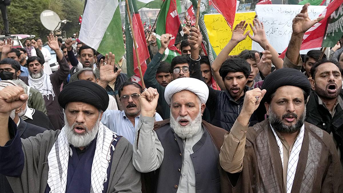 Islamabad protest: Pakistan court grants police remand for 156 PTI ...