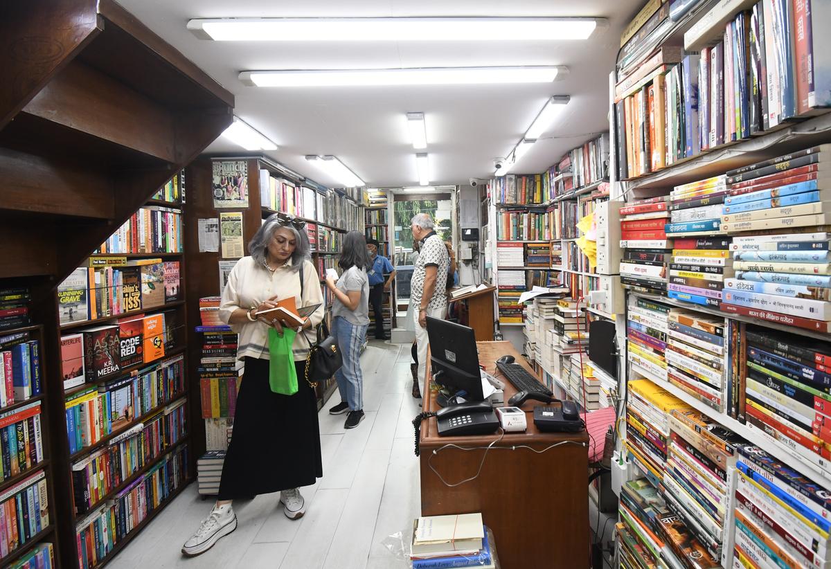 Bahrisons Booksellers in Delhi’s Khan Market is 70 - The Hindu
