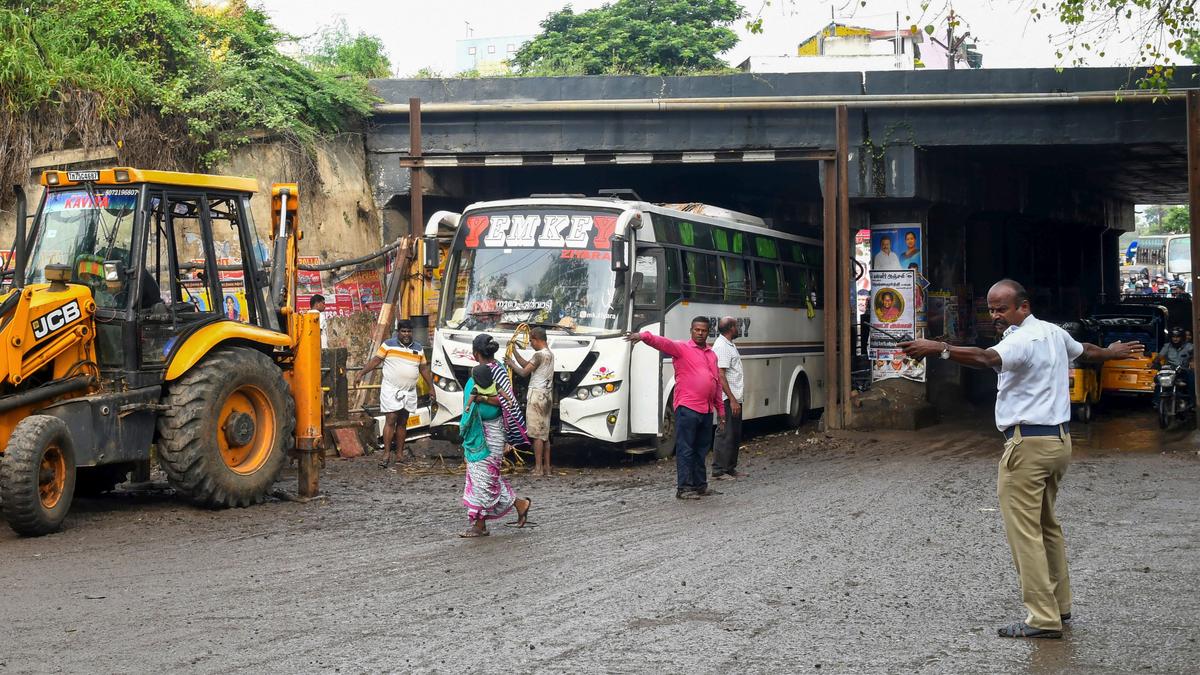 Madurai receives copious rainfall, residents fume over poor upkeep by ...