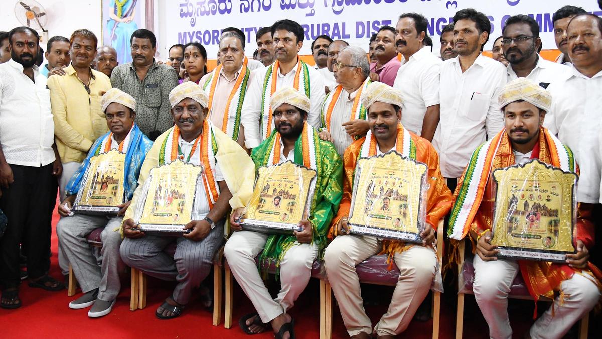 Newly elected Congress MLAs felicitated in Mysuru - The Hindu