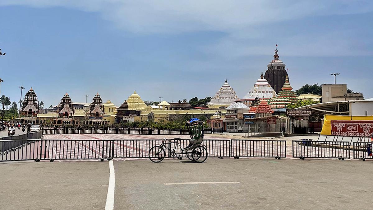 40 ‘chullahs’ in holy kitchen of Puri Jagannath Temple damaged - The Hindu