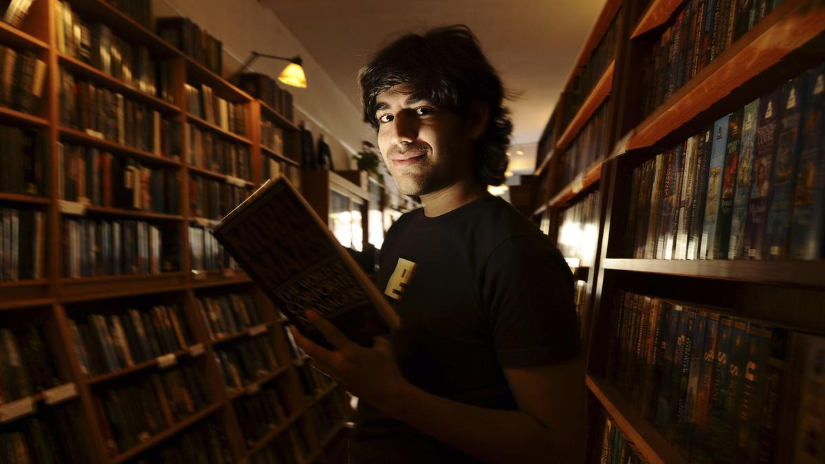 The Guerilla Open Access Movement: How Aaron Swartz changed the way we ...