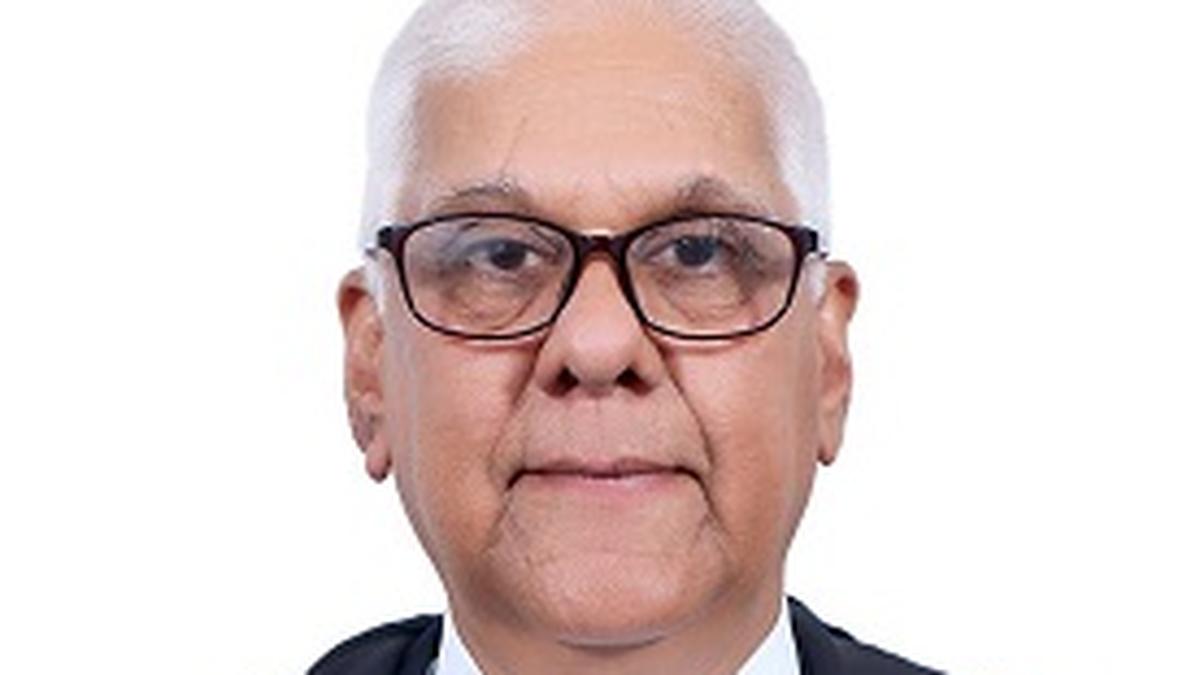 T.N. CM lauds Madras High Court Judge Paresh Upadhyay, who retires from ...