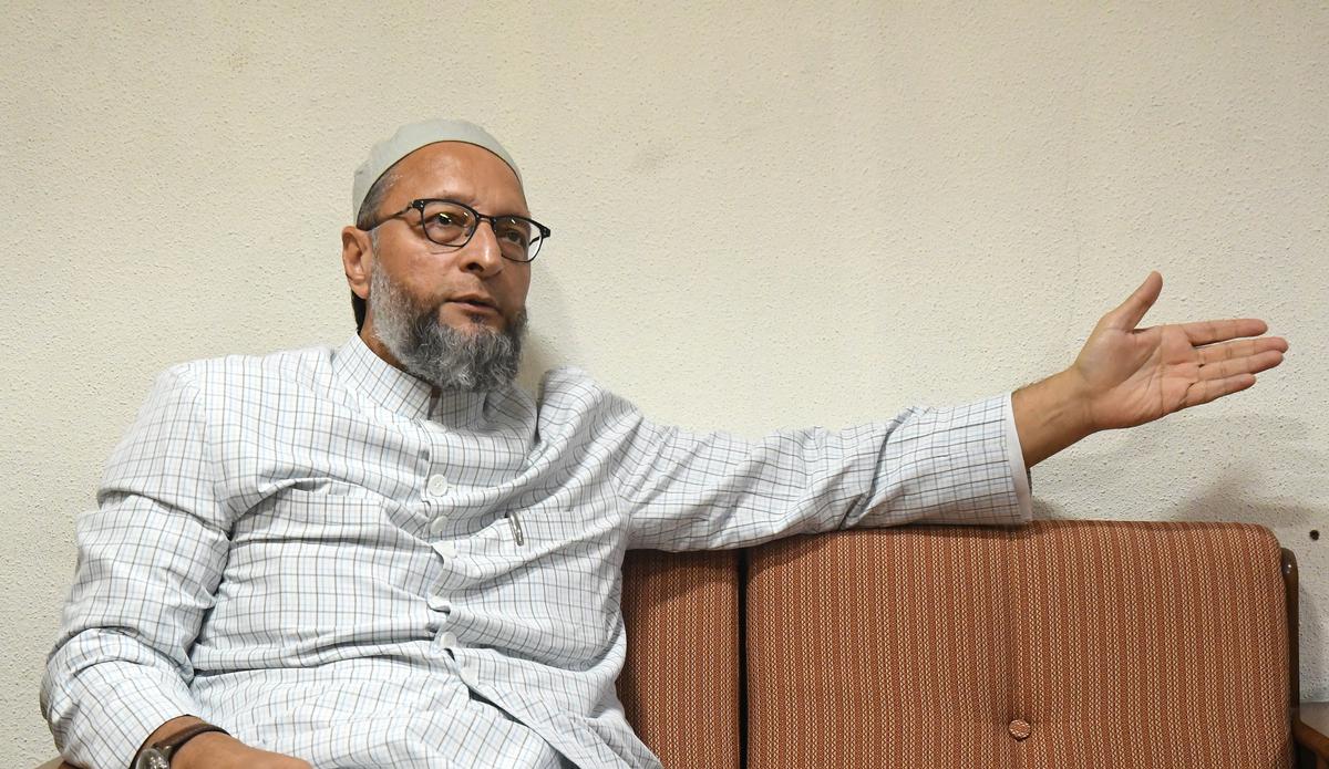 Watch | ‘Rahul Gandhi is as vindictive as PM Narendra Modi’: Asaduddin ... Watch | ‘Rahul Gandhi is as vindictive as PM Narendra Modi’: Asaduddin ...