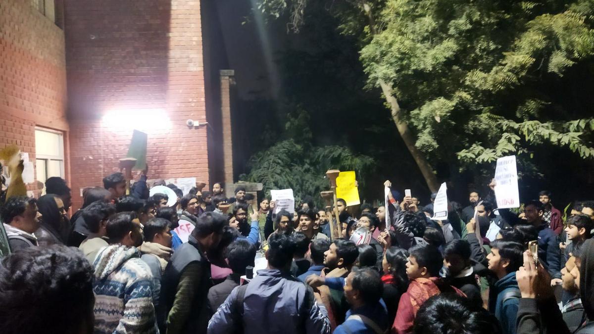 Student groups protest against new JNU rules - The Hindu