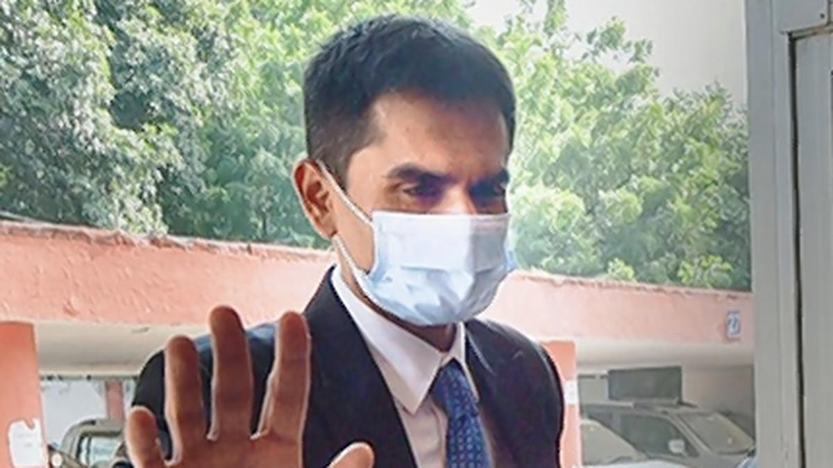 CBI summons ex-NCB officer Sameer Wankhede in cruise drug seizure case - The Hindu