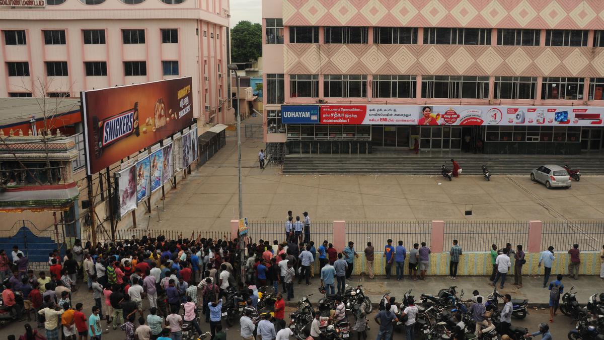 Udhayam Theatre in Chennai may down shutters - The Hindu