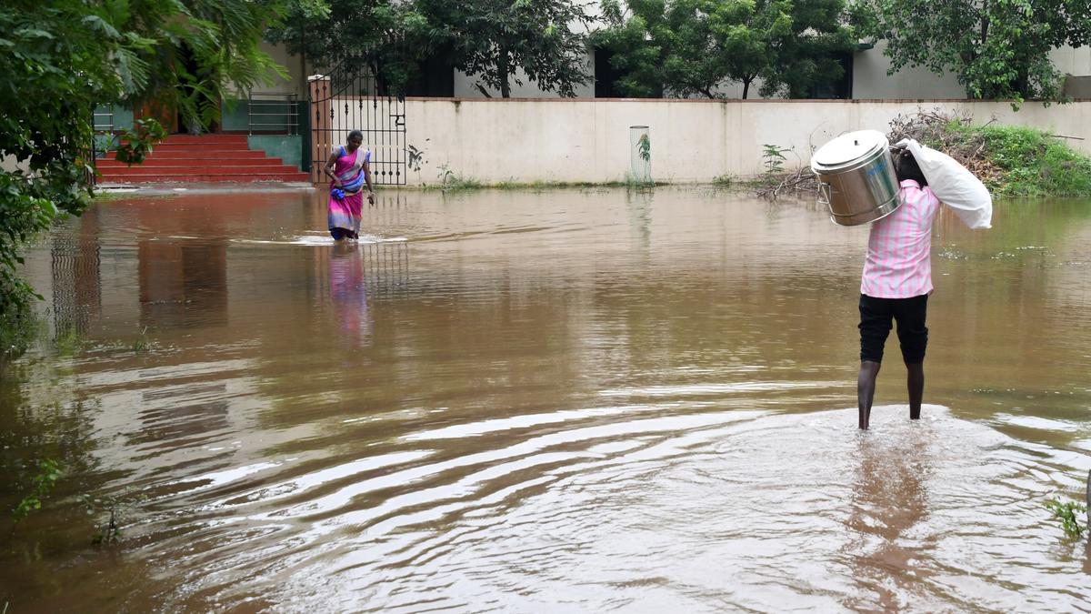 Tamil Nadu Rains | Heavy to very heavy rainfall likely for Delta ...