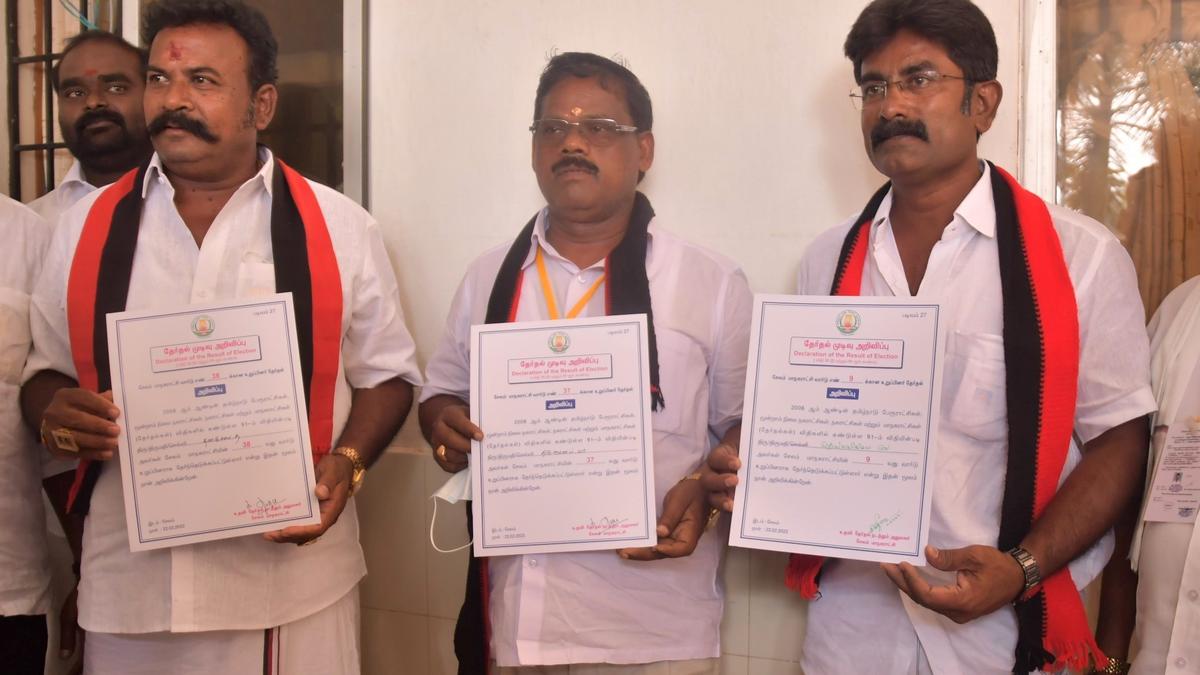 Salem swings towards DMK - The Hindu