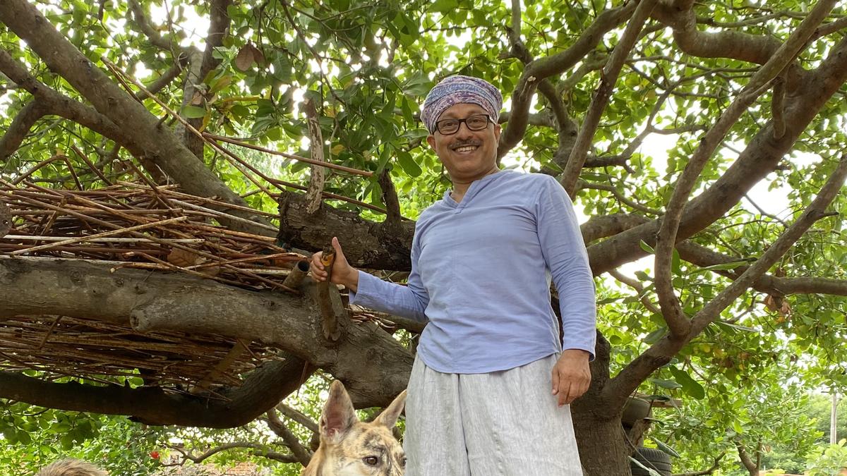 Osama Manzar: The man who travelled to 10,000 villages - The Hindu