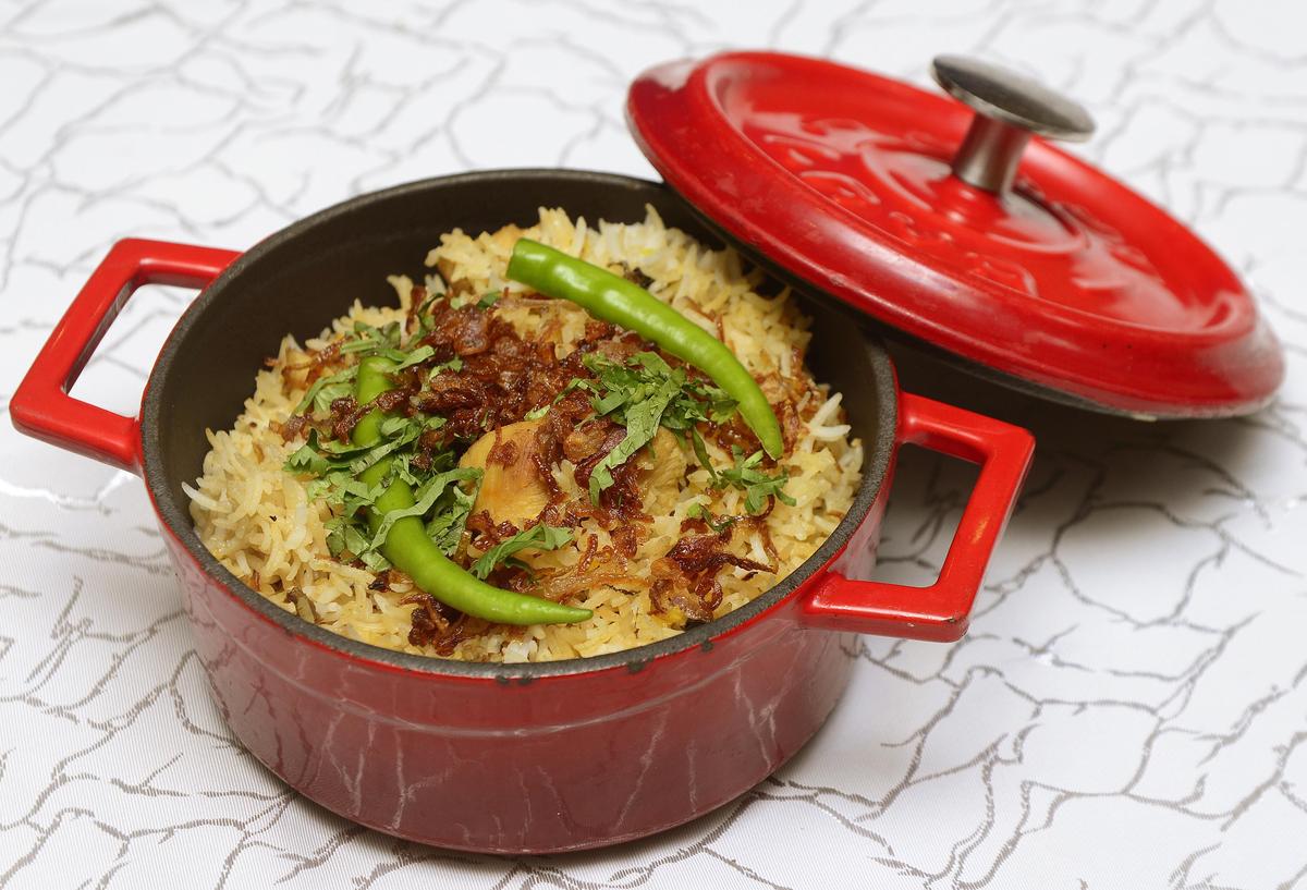 Review of Degh To Dastarkhwan — Qissas And Recipes From Rampur: Comfort ...