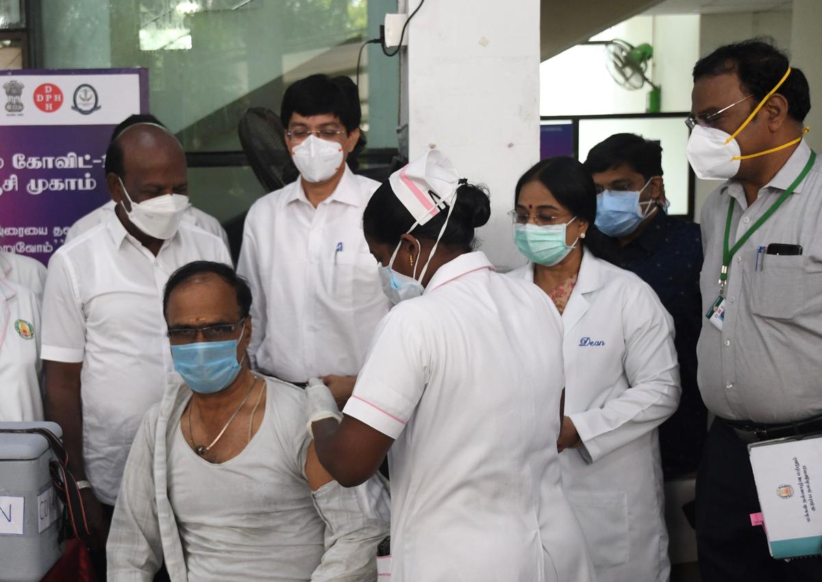 974 health workers died of COVID-19: Centre - The Hindu