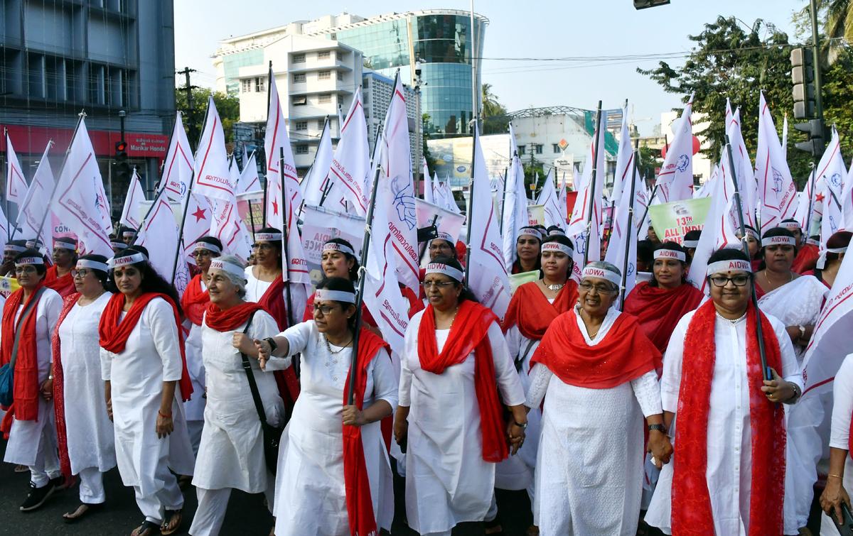 Women’s plight a cause for concern: Mariam Dhawale - The Hindu