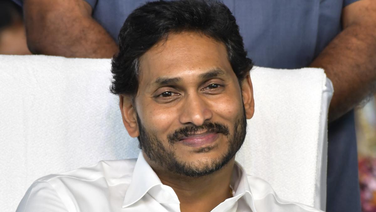 Andhra Pradesh CM Jagan says 2024 will see a war between classes, not ...