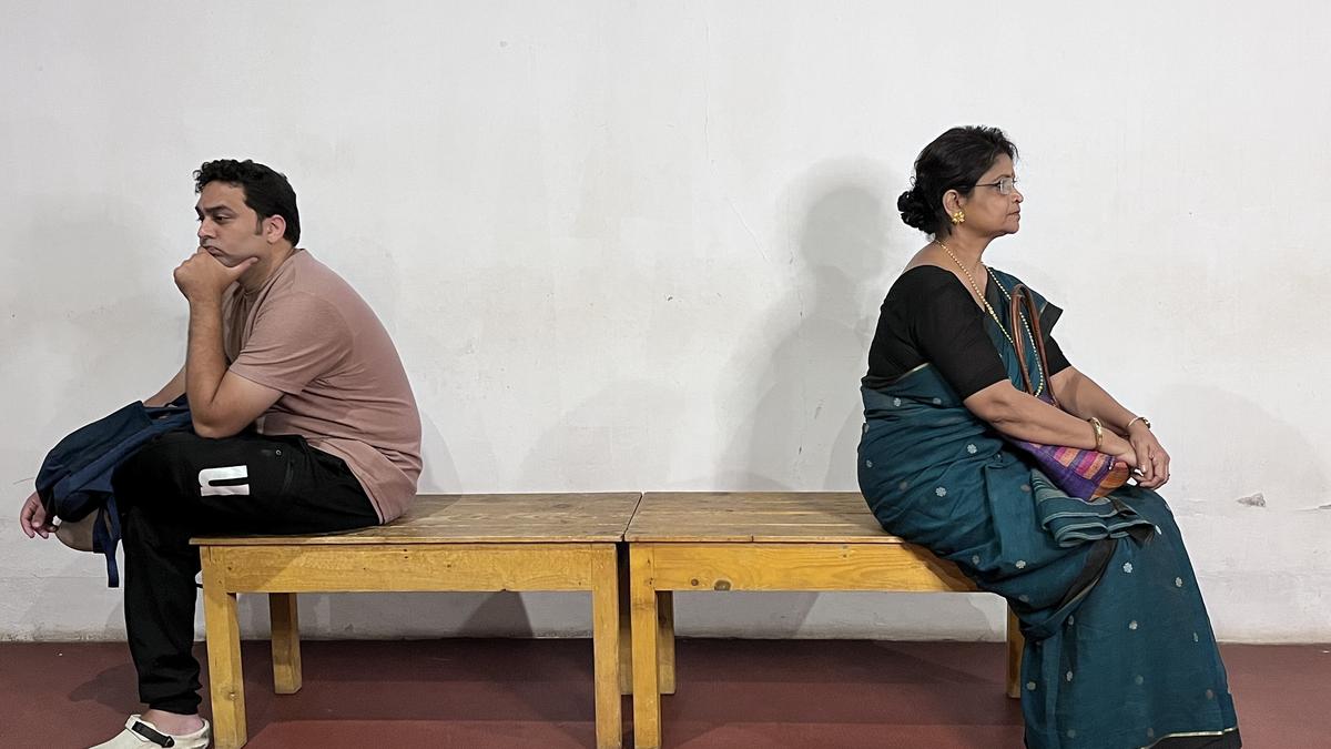 Play preview: WeMove Theatre’s ‘By2Coffee’ is a light-hearted play on ...