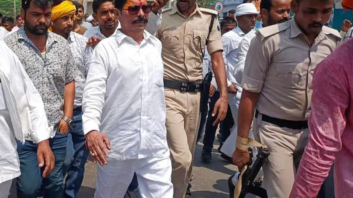 Released on parole, Bihar’s bahubali Anant Singh rushes to Munger LS ...