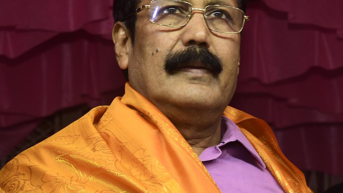 Krishnasamy seeks J.P. Nadda’s intervention to strengthen unity between ...