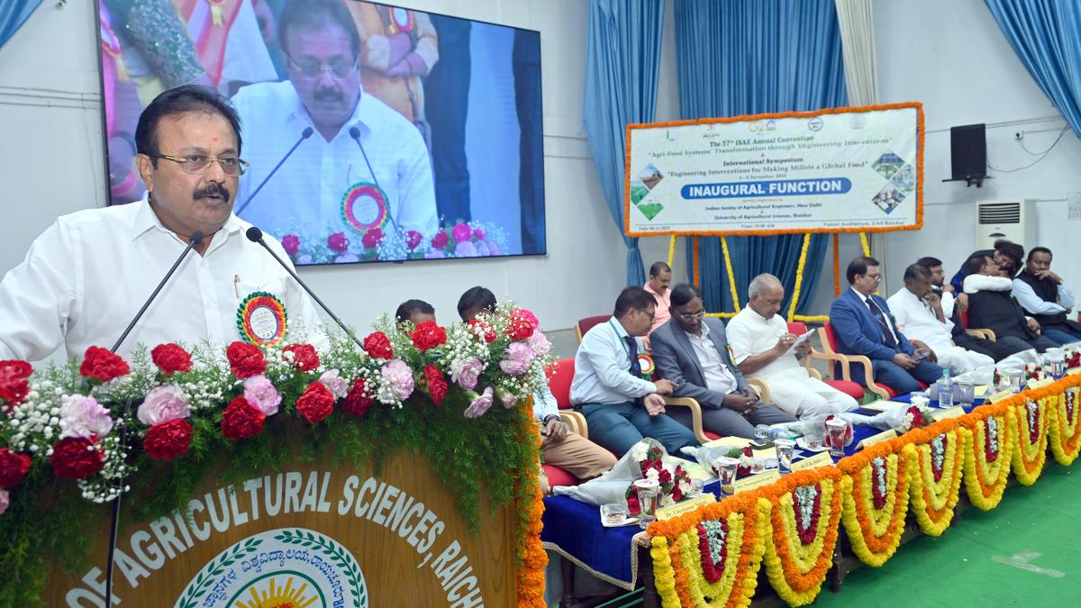 Agriculture Minister Chaluvaraya Swamy blames Centre for not releasing ...