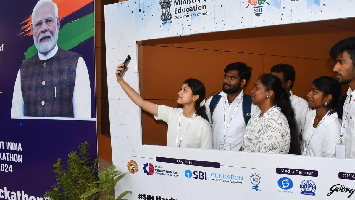Smart India Hackathon inaugurated at KLETU - The Hindu