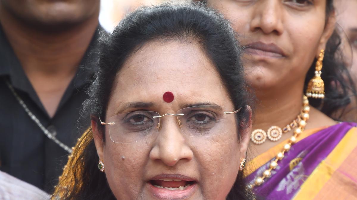 Vasireddy Padma quits as A.P. women’s commission chief to campaign for ...