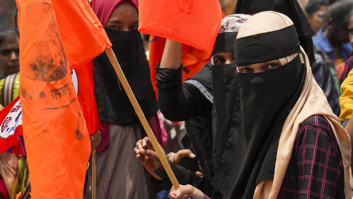 Neha murder: BJP holds statewide protest; Muslim traders close shops in ...