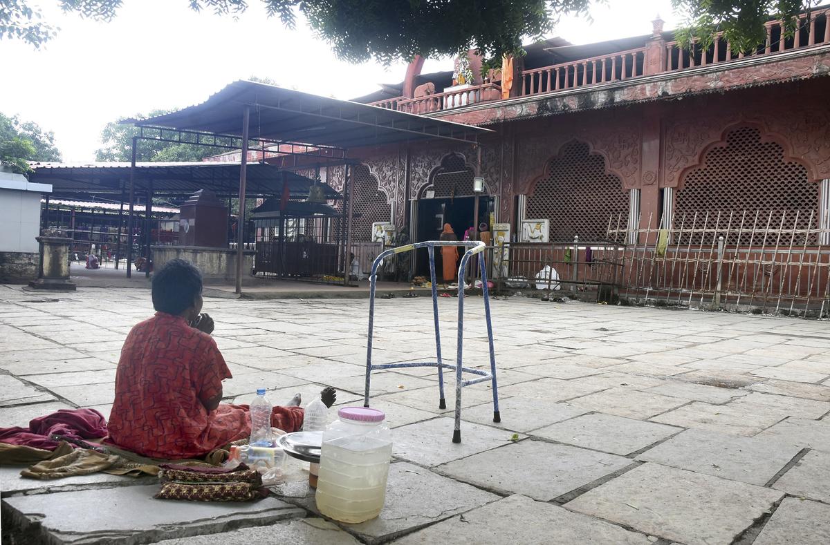 No place to die | In Karnataka’s Ganagapura Deval Ganagapur the old and ...