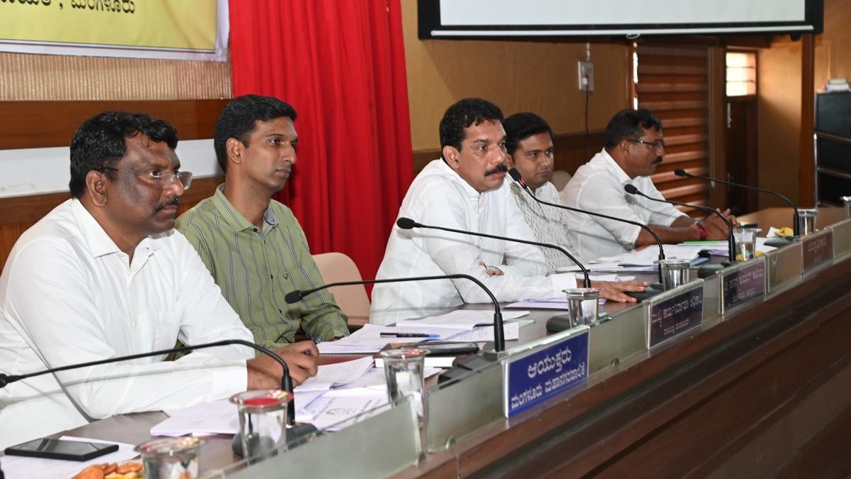 Kateel asks DC to sort out utility shifting issues between KPT and ...