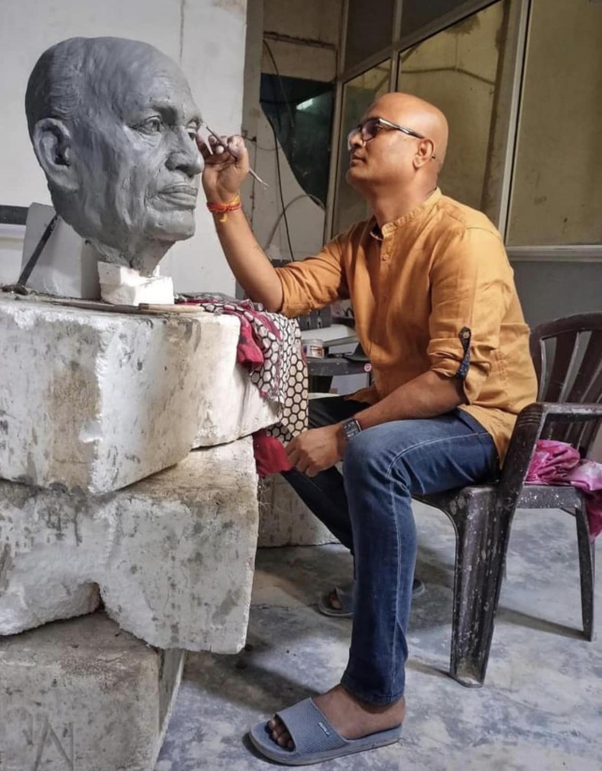 Chiselling a new era - The Hindu