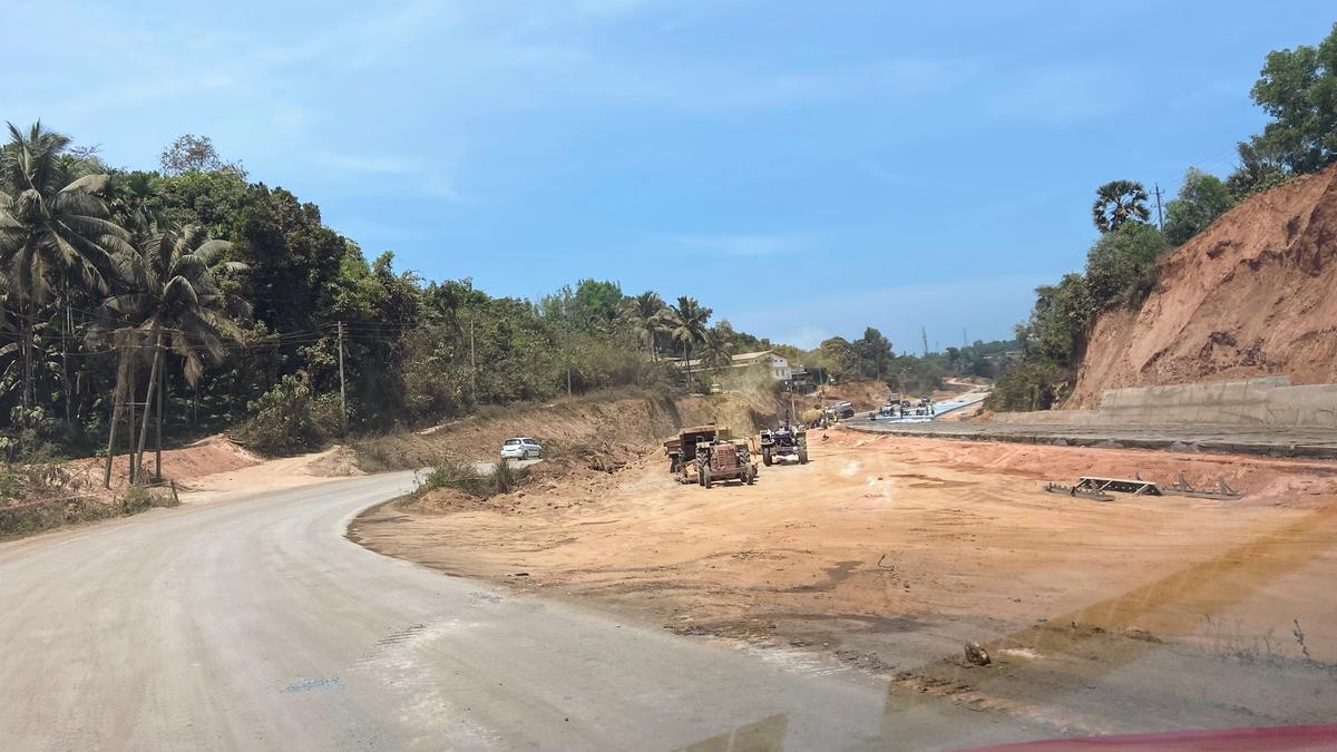 Only 30% of work on widening NH 75 between B.C. Road and Periyashanthi ...