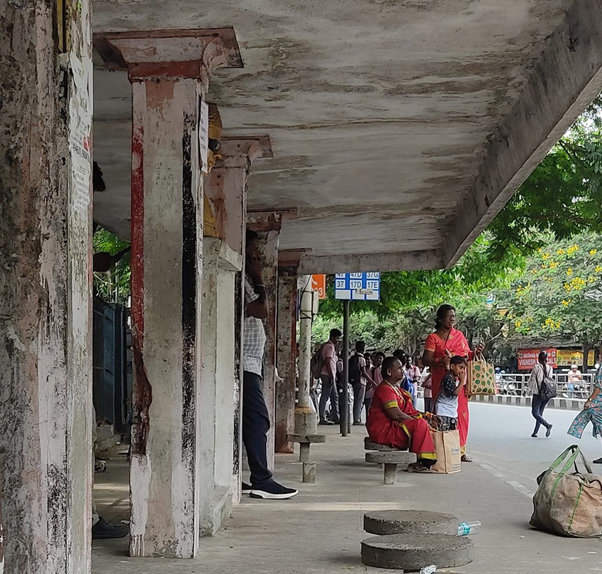 Madras on the roadside: A tour of bus shelters that bring a flavour of ...