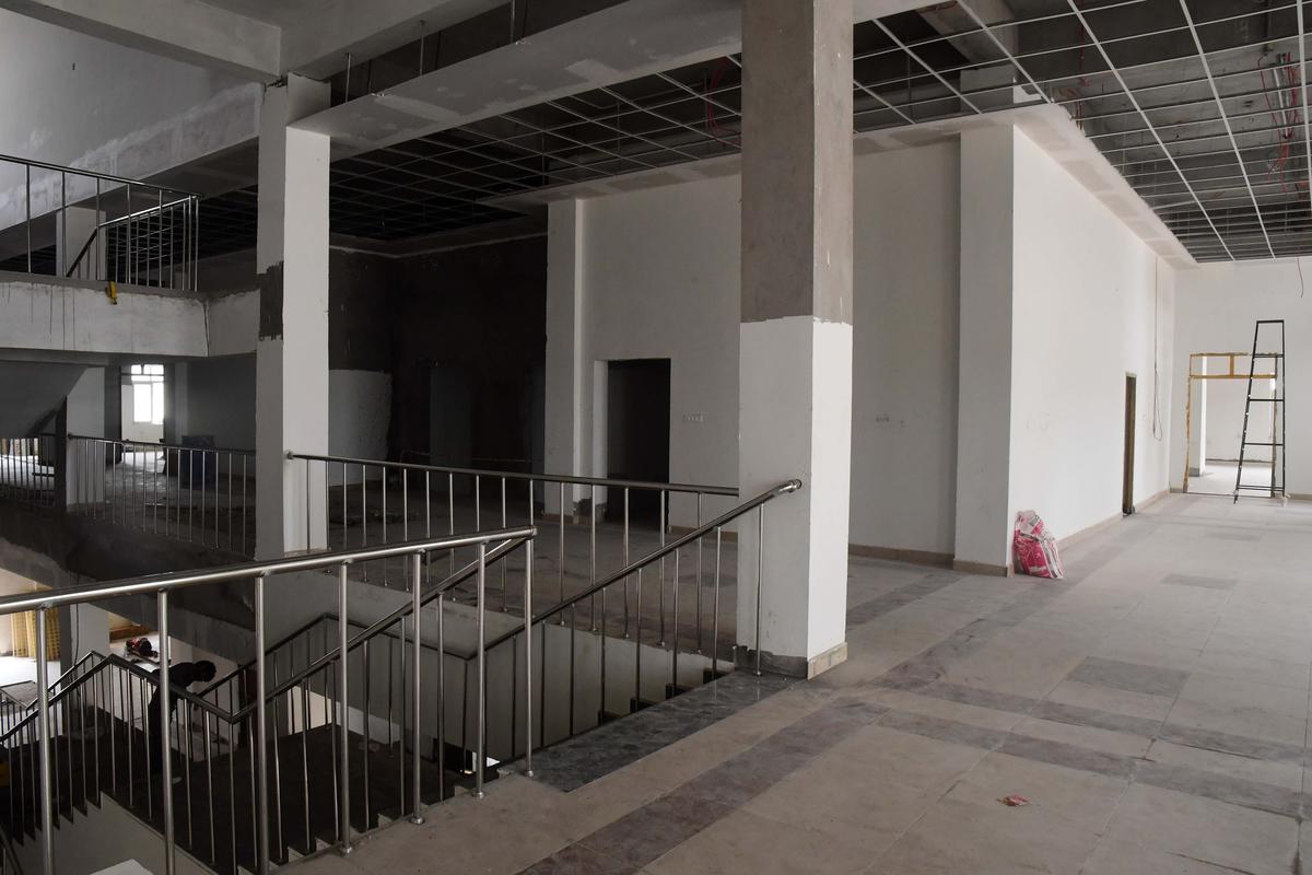 Five new government medical colleges in A.P. nearing completion - The Hindu