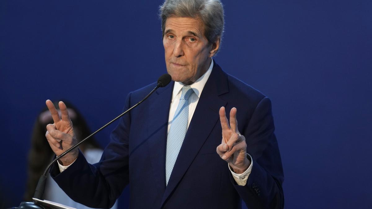 U.S. climate envoy John Kerry launches carbon offset plan - The Hindu