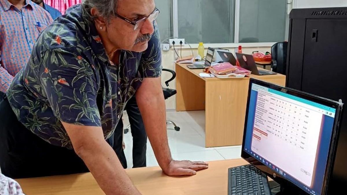 Sharnbasva University introduces digital evaluation of answer scripts ...