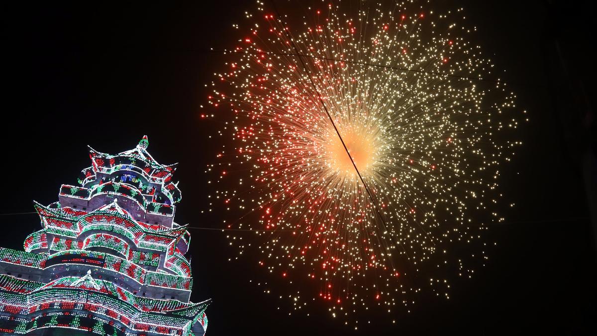 Thrissur Pooram’s sample fireworks unfurl surprises of light and sound ...
