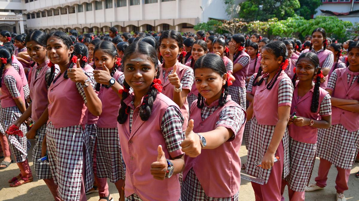 Over 40,000 students appear for Class X public exam in Coimbatore district - The Hindu