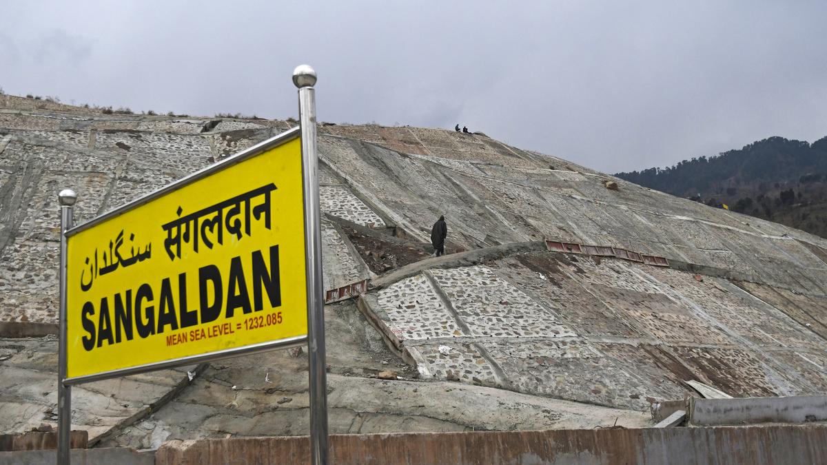 Rail services partially restored in Jammu and Kashmir - The Hindu