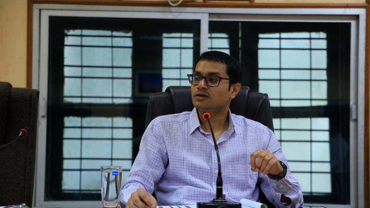 Ballari officials warned against substandard work during the ...