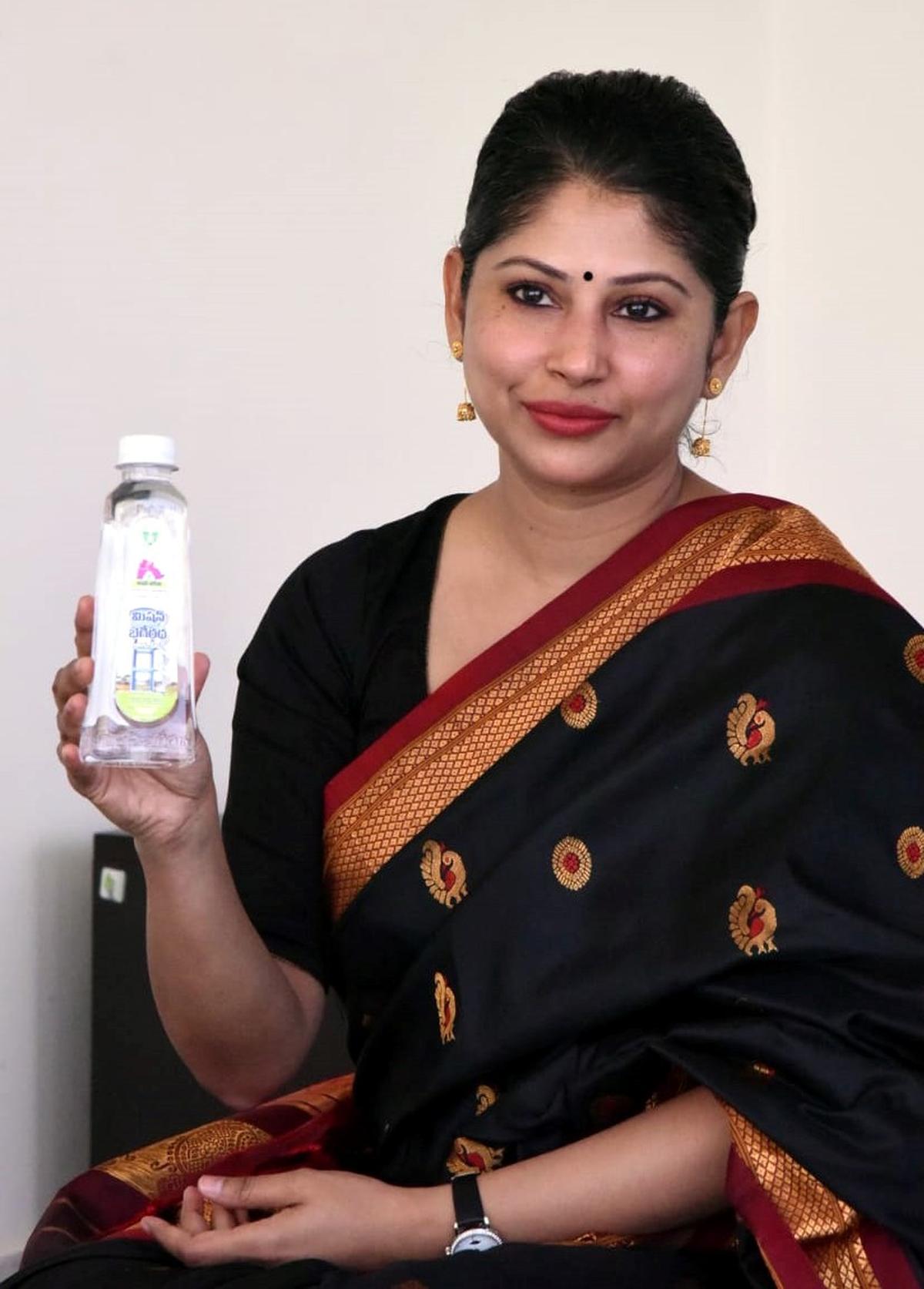 IAS transfers in Telangana: Smitha Sabharwal posted as Secretary to Youth Advancement, Tourism ...