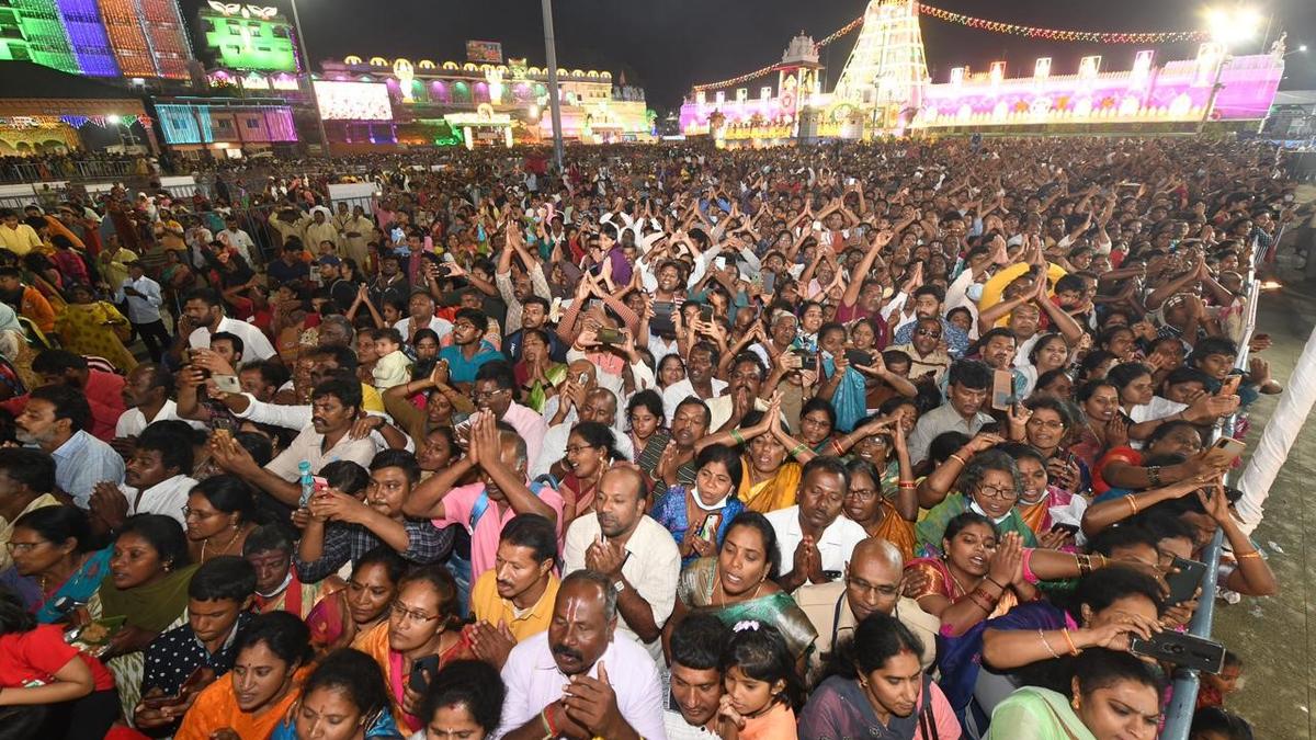 TTD contemplating construction of third queue complex - The Hindu